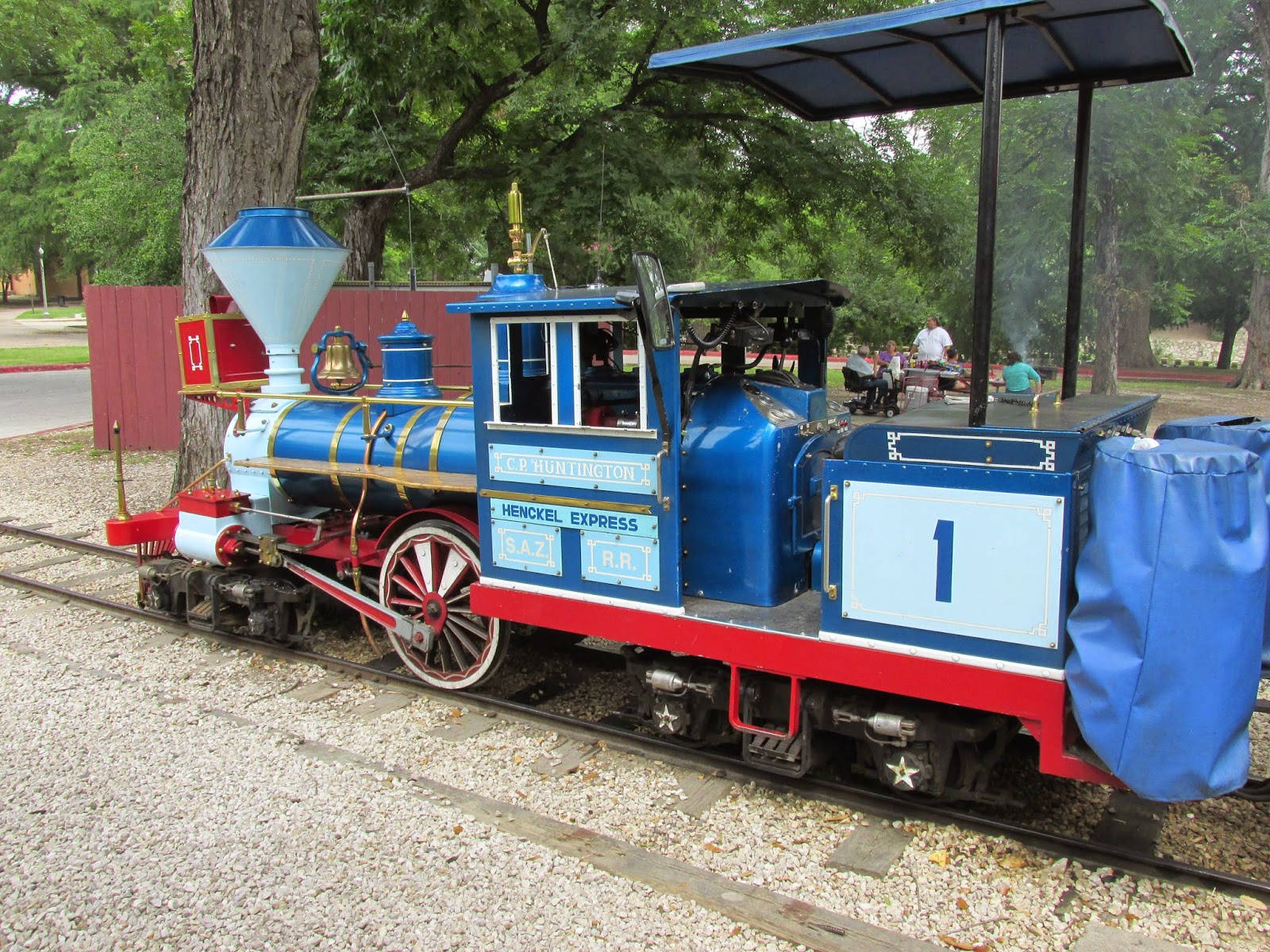 Eddie's Rail Fan Page: The San Antonio Zoo Train. San Antonio Texas ...